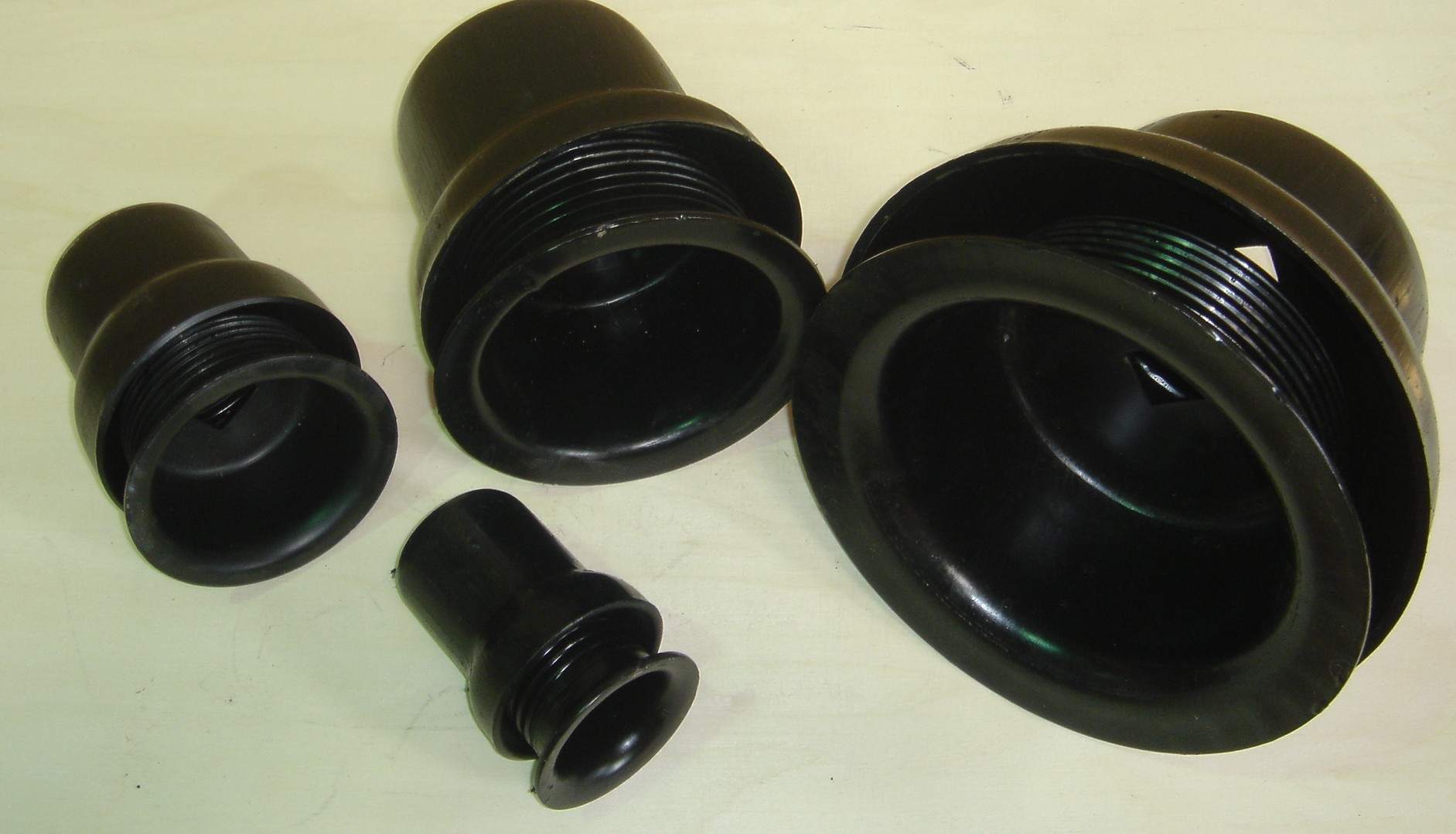 RECO International - Pressed Steel Thread Protectors